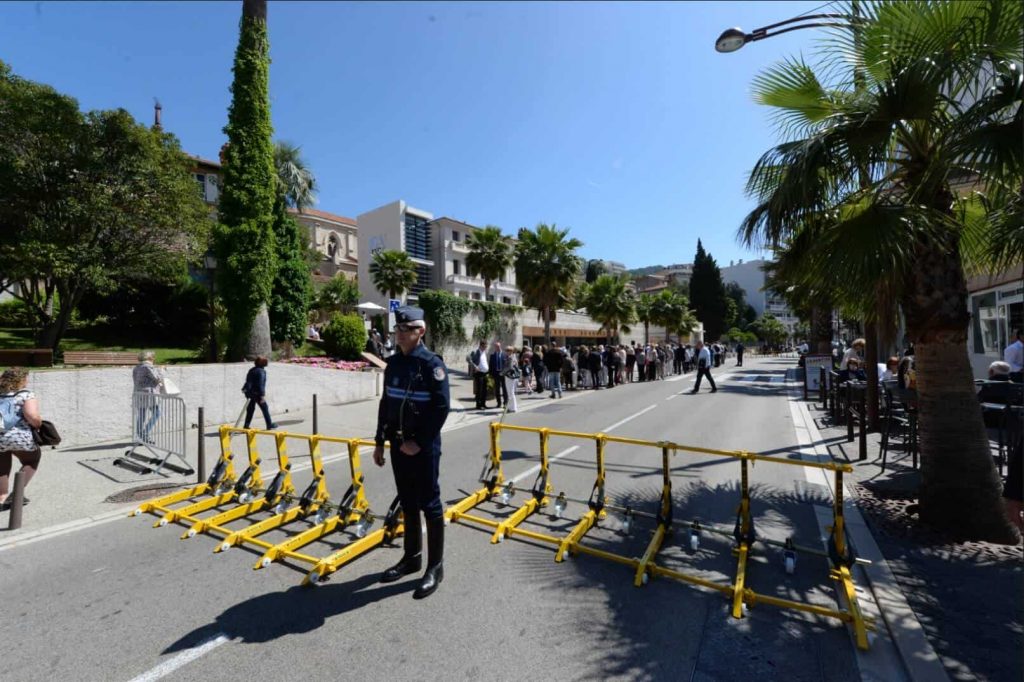 Mvb The Original Modular Vehicle Barrier Mifram Barriers