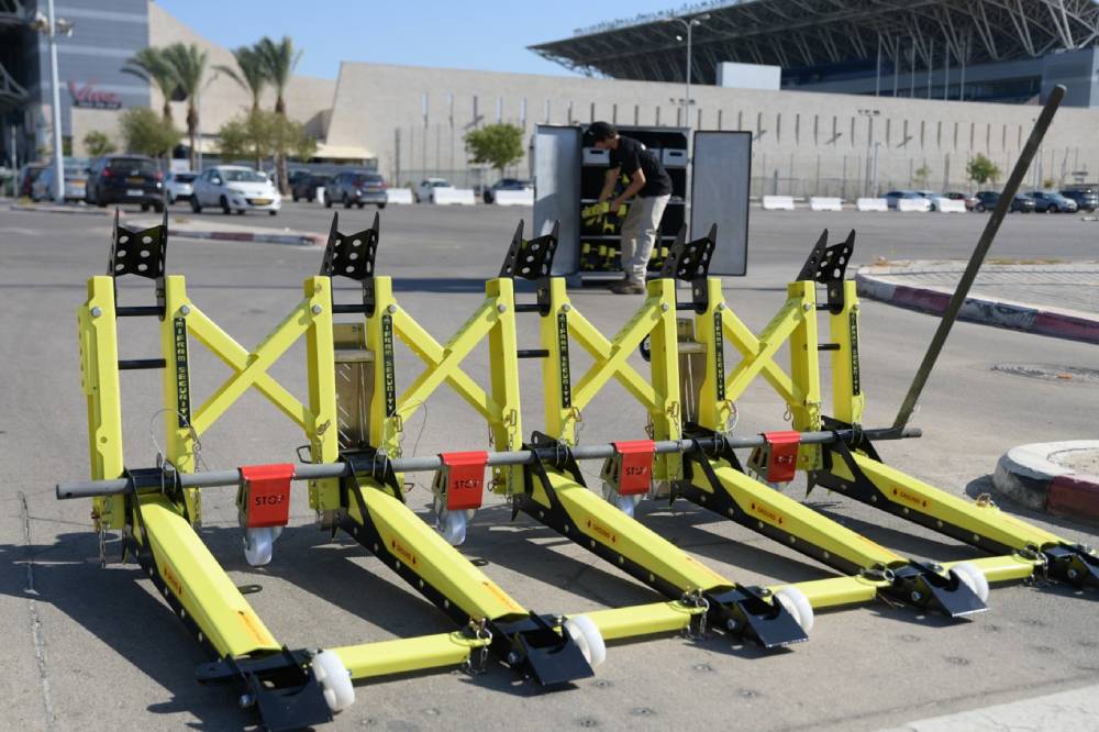 MVB 3X™ | The Latest Modular vehicle barrier - Mifram Barriers